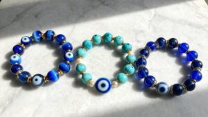 3 Evil Eye Bracelets That Actually Protect Your Vibe - Learning ...